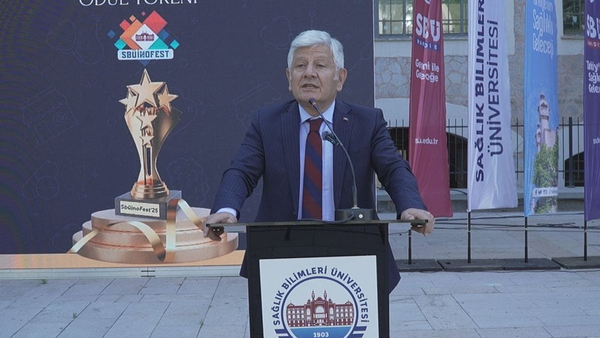 SBÜ Rektörü Aydın: Üniversitede huzur bozanlar giremeyecek